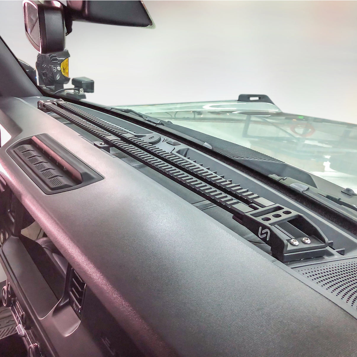 Dashboard Mount, 2021+ Ford Bronco