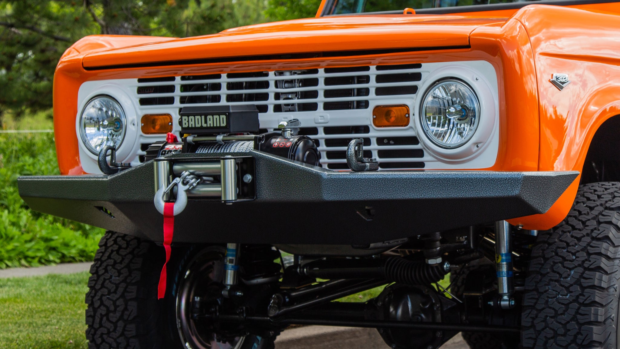 Impact Series Front Winch Bumper, 1966-77 Ford Bronco